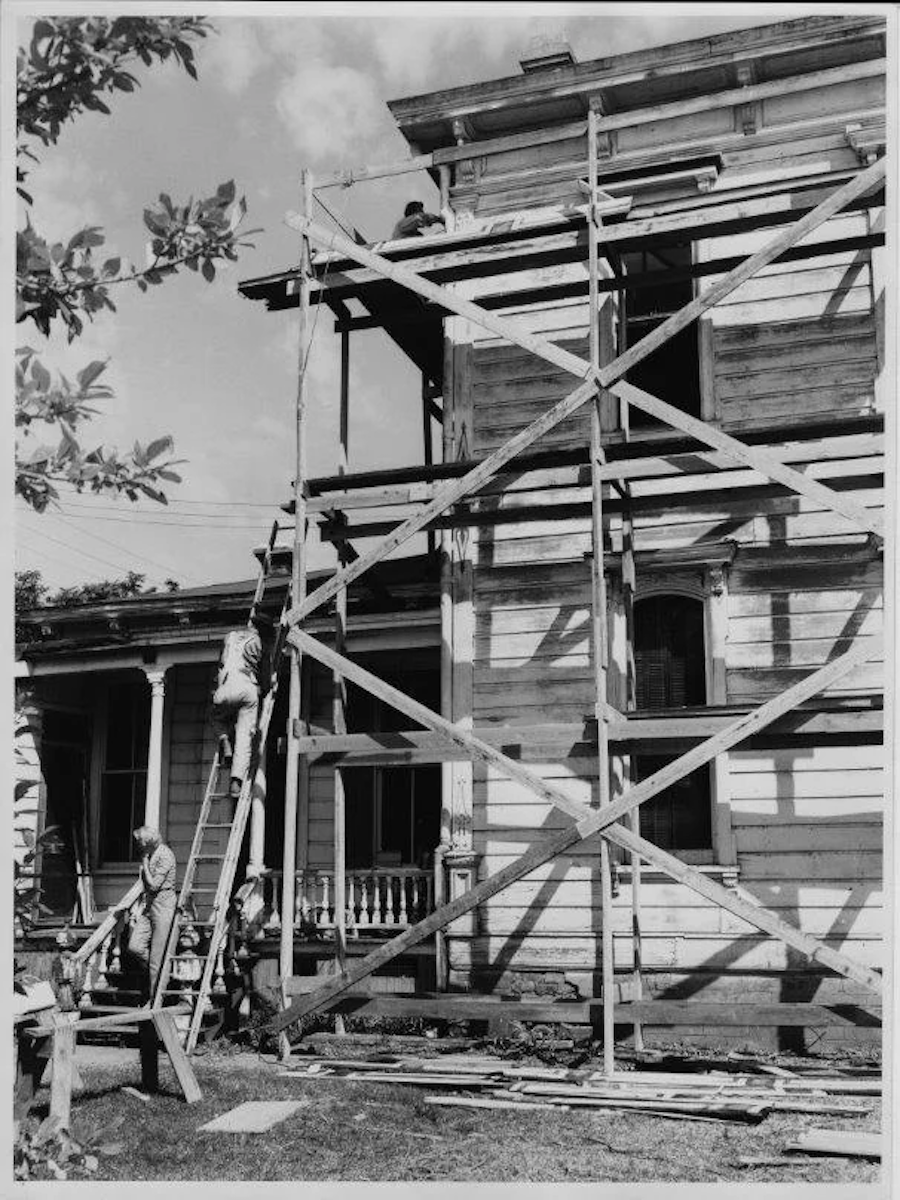 Museum History - Kelly-Griggs House Museum